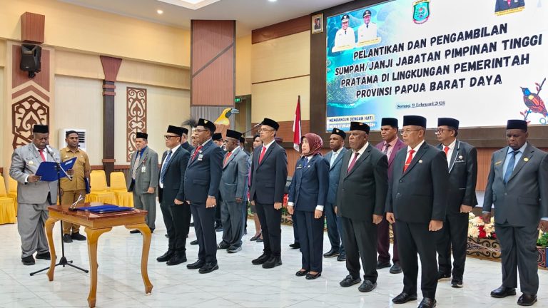 Lantik 21 Pejabat, Elisa Kambu “Kunci” SKP Pejabat, Rotasi Siap Jalan ...